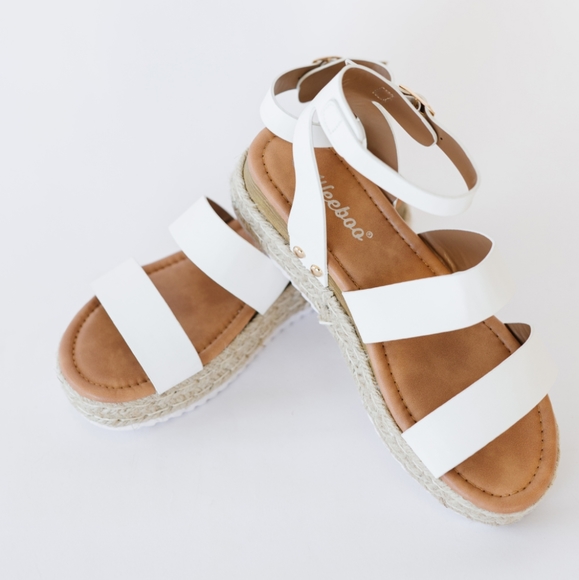 Weeboo | Shoes | Nwt Weeboo On The Doorstep Espadrille Platform Sandals ...